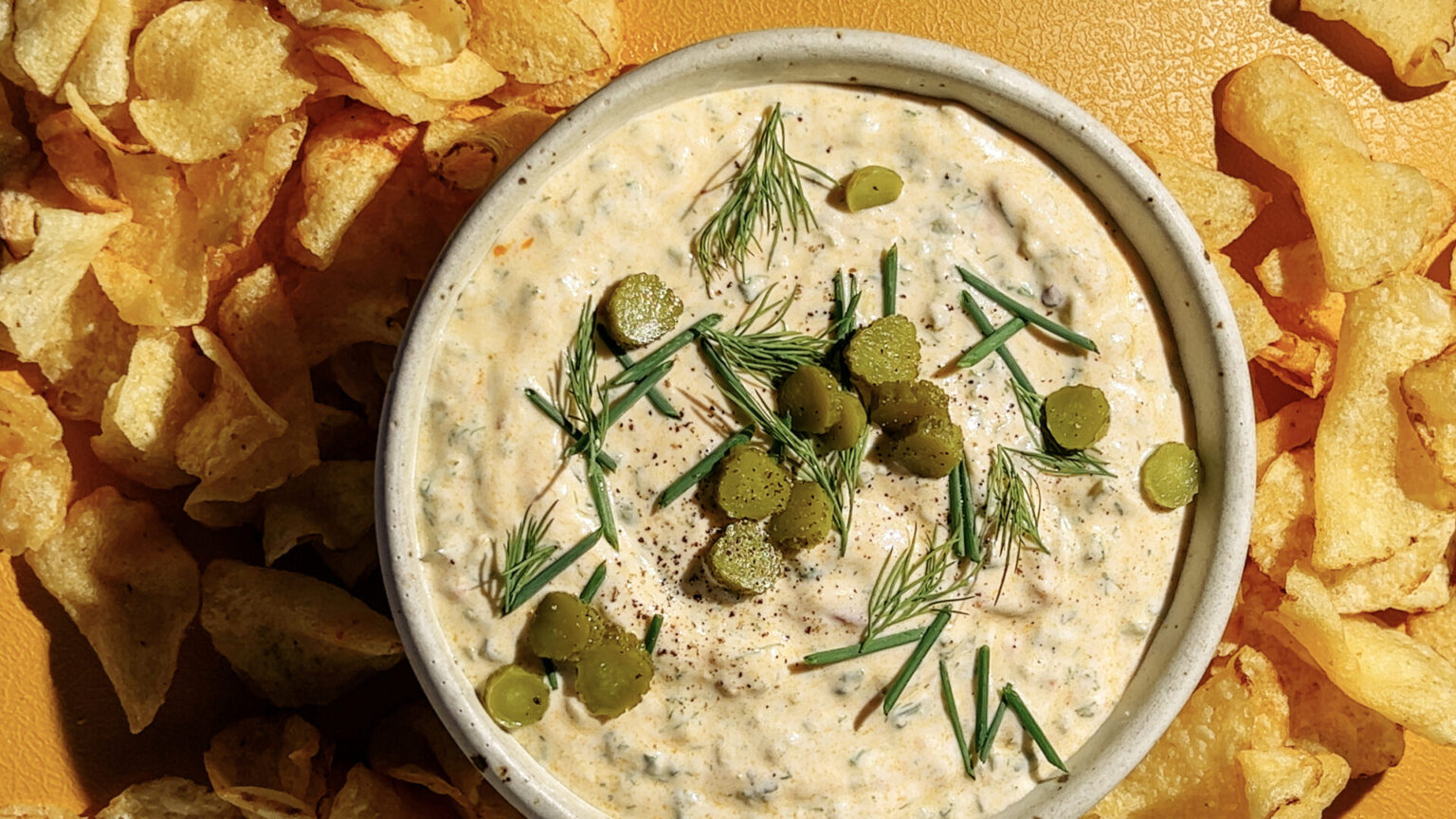 Spicy Creamy Dilly Dip - Straus Family Creamery