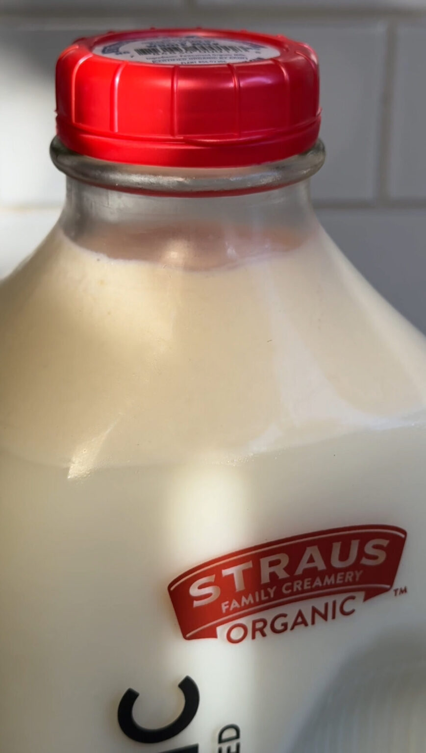 What Are Some Organic Cream-Top Milk Benefits? - Straus Family Creamery